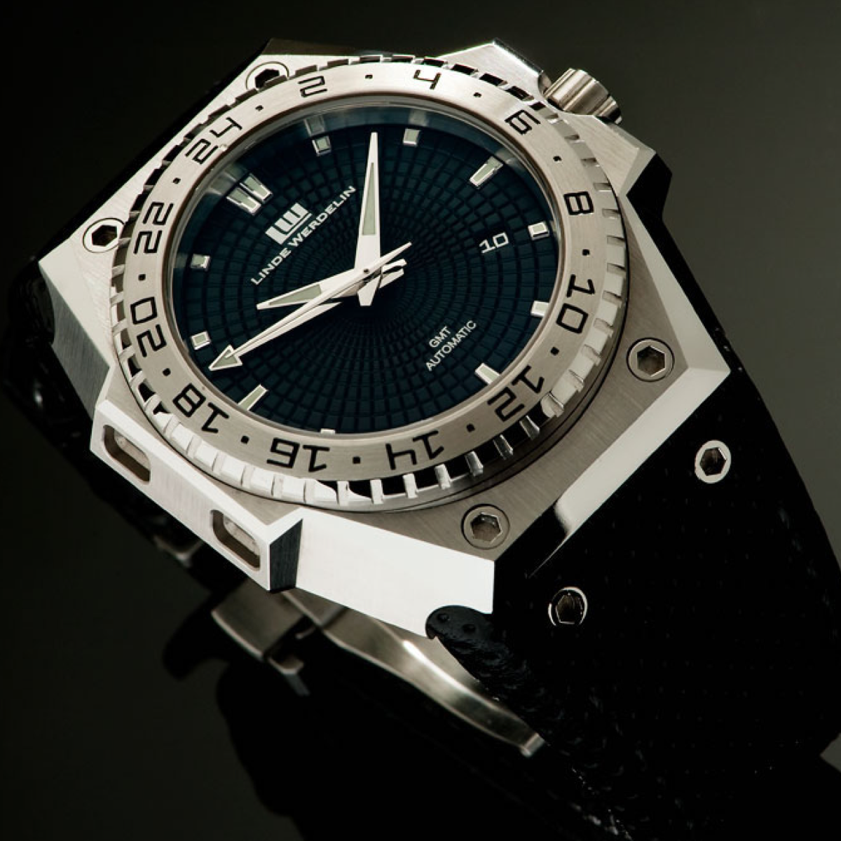 Linde Werdelin 3-Timer Black Dial